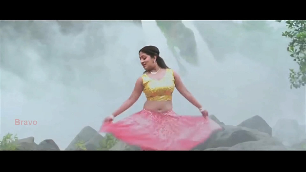 Serial Actress Lakshmi Priya Hot Song mp4 snapshot 03 52 708 — Postimages