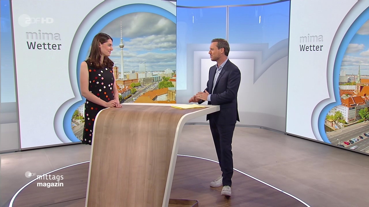 Christa Stipp ZDF Mi Ma Wetter 24 06 2019 pp 10 — Postimages