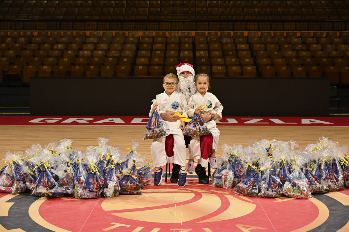 DSC 2429 — Postimages