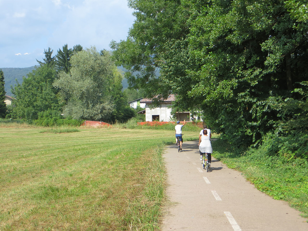 68 IMG 2909 — Postimages