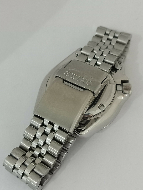 3 A0 E23 E5 DDF0 4 A3 E BA0 A 919 EB8 B81977 — Postimages