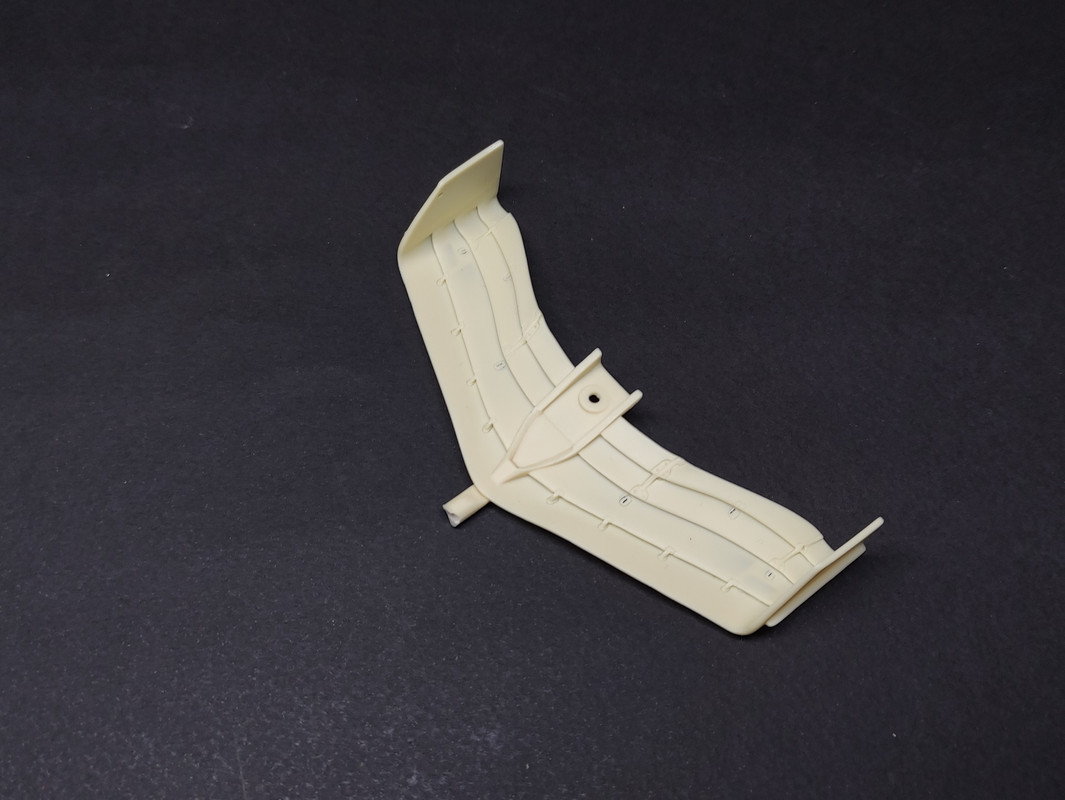 F175 007 — Postimages