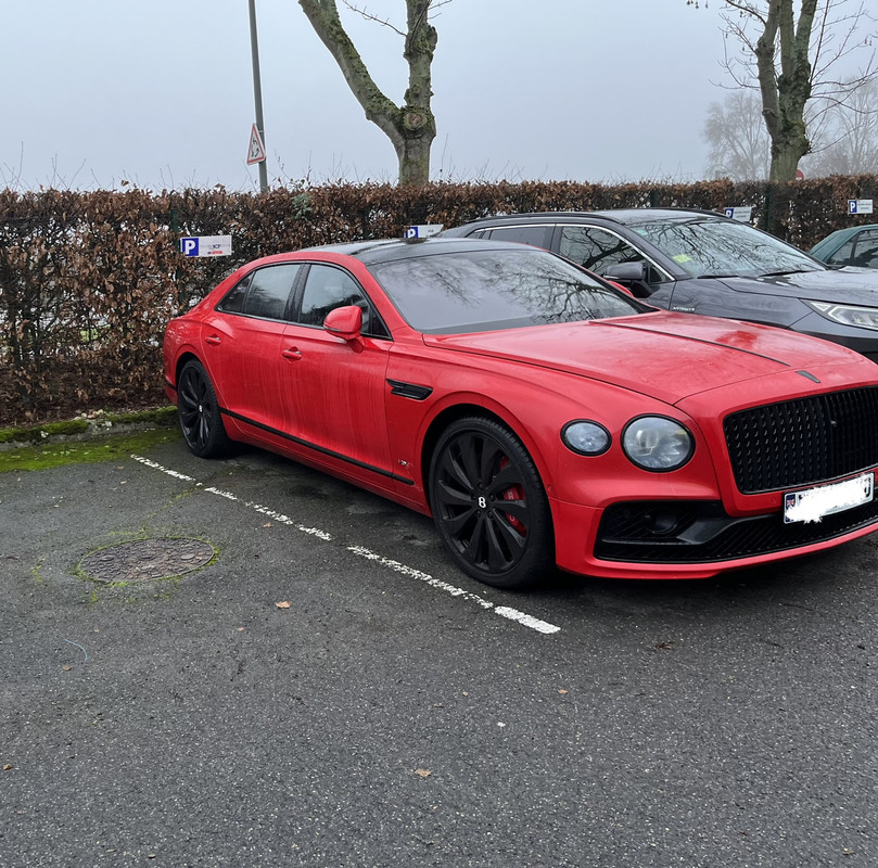 409000 E2 FCDC 458 B B62 D FCFF63 D59 FB6 — Postimages