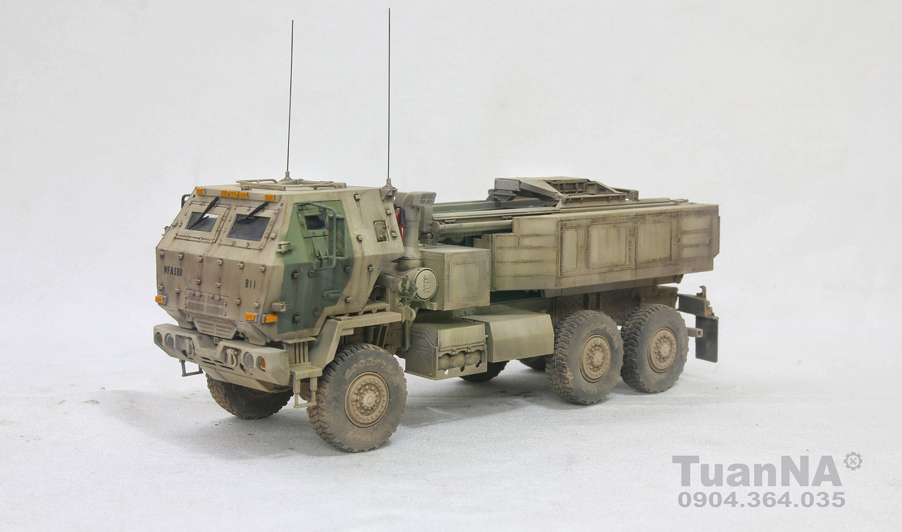 1/35 M-142 High Mobility Artillery Rocket System (HIMARS) - Ready for ...