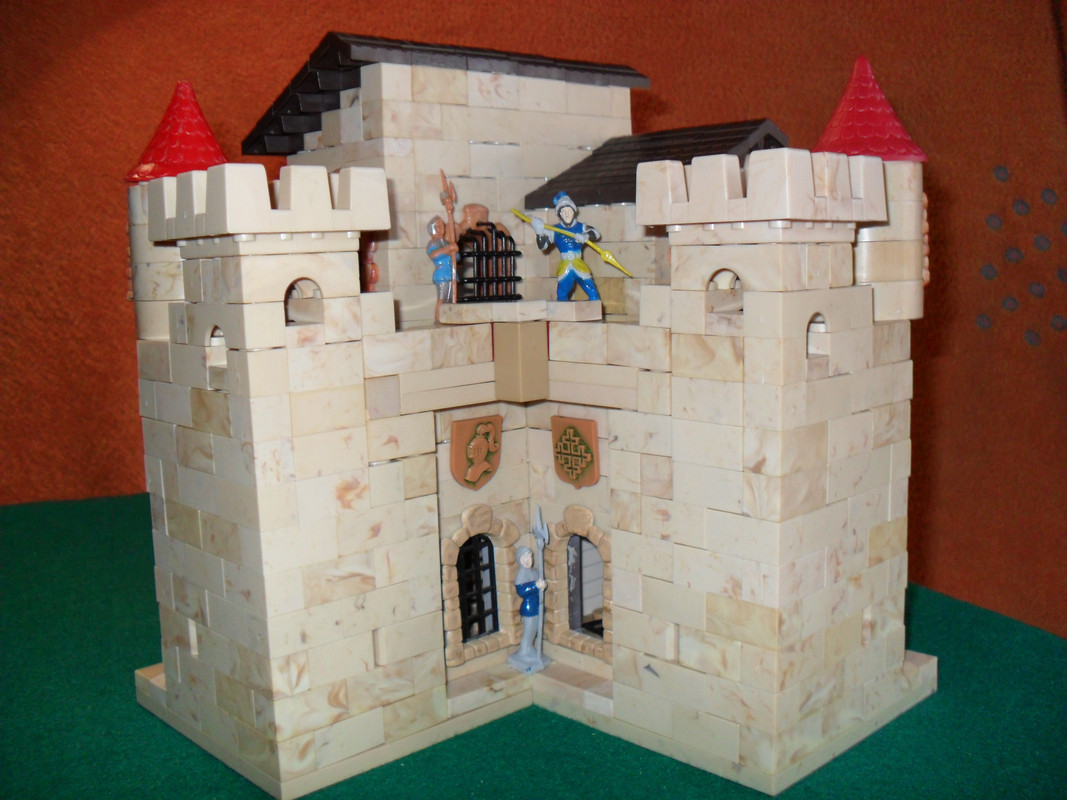 SAM 0871 — Postimages