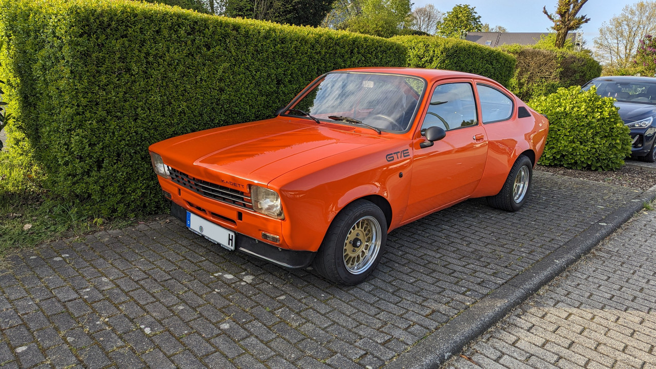 C Coupe II — Postimages