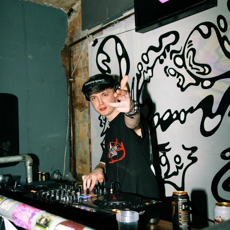 The best new up-and-coming DJs in 2025 | Skiddle