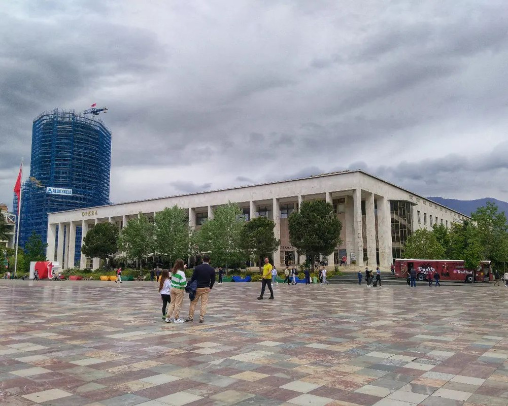 Tirana’s Rock | 89 m | 26 fl/kate | U/C | Page 21 | SkyscraperCity Forum