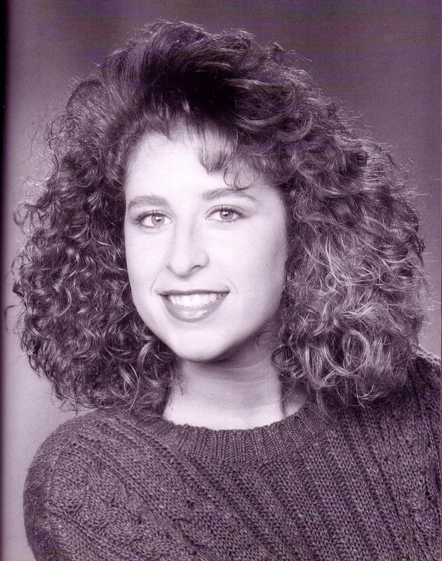 curly bob 401 — Postimages