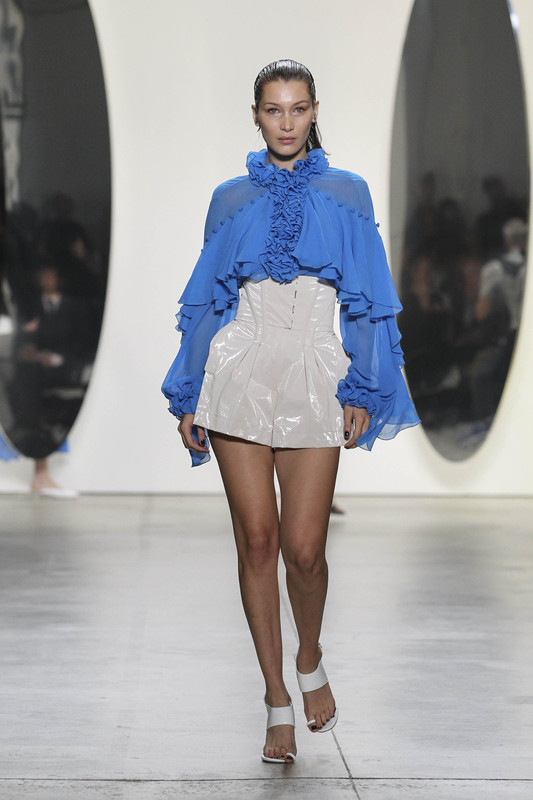 Bella Hadid Feet 2983597 — Postimages