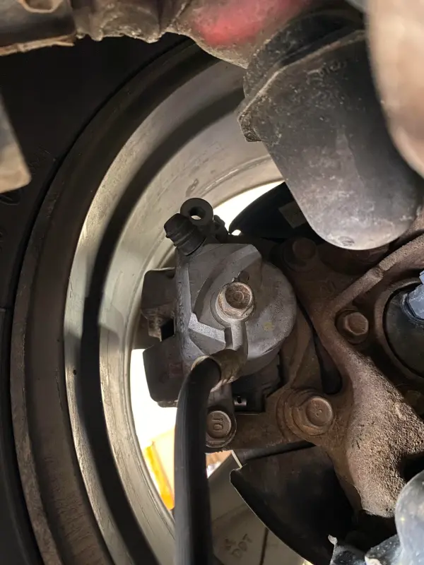 c s had brakes done please check noise v0 tl7ugo2mkske1 — Postimages