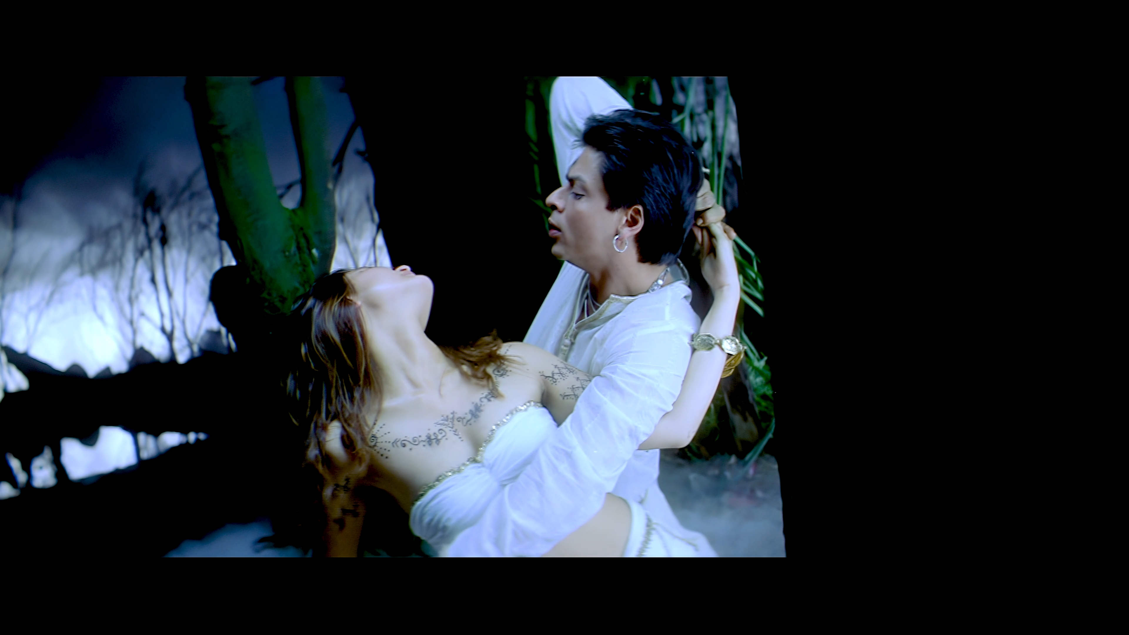 Kareena Kapoor Khan Asoka Roshini Se 4 K mp4 snapshot 03 35 325 — Postimages