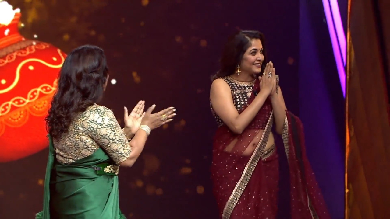 Ramya Krishnan Open Navel in saree mkv snapshot 00 07 813 — Postimages