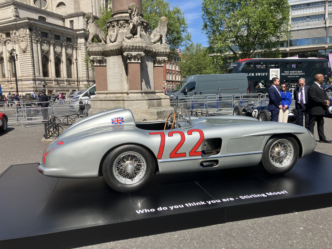 GPL MOSS MEMORIAL 8 5 24 MERCEDES 300 SLR 722 AT WESTMINSTER ABBEY ...
