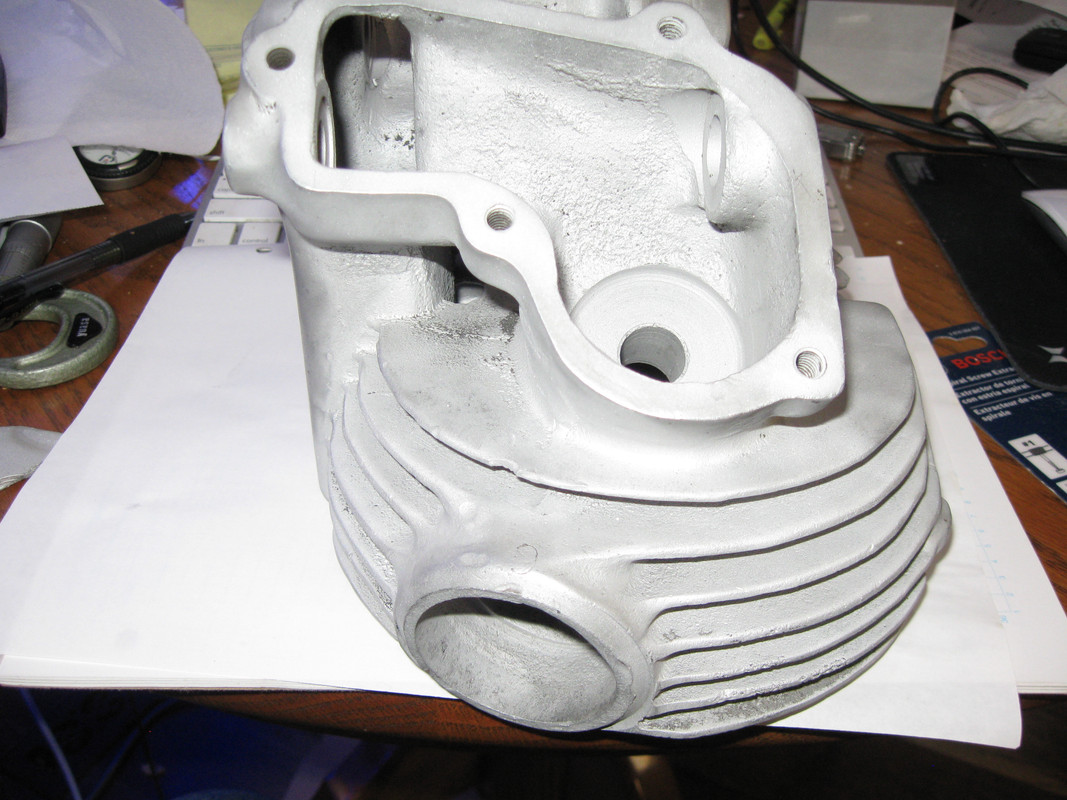 Head Exhaust Side — Postimages