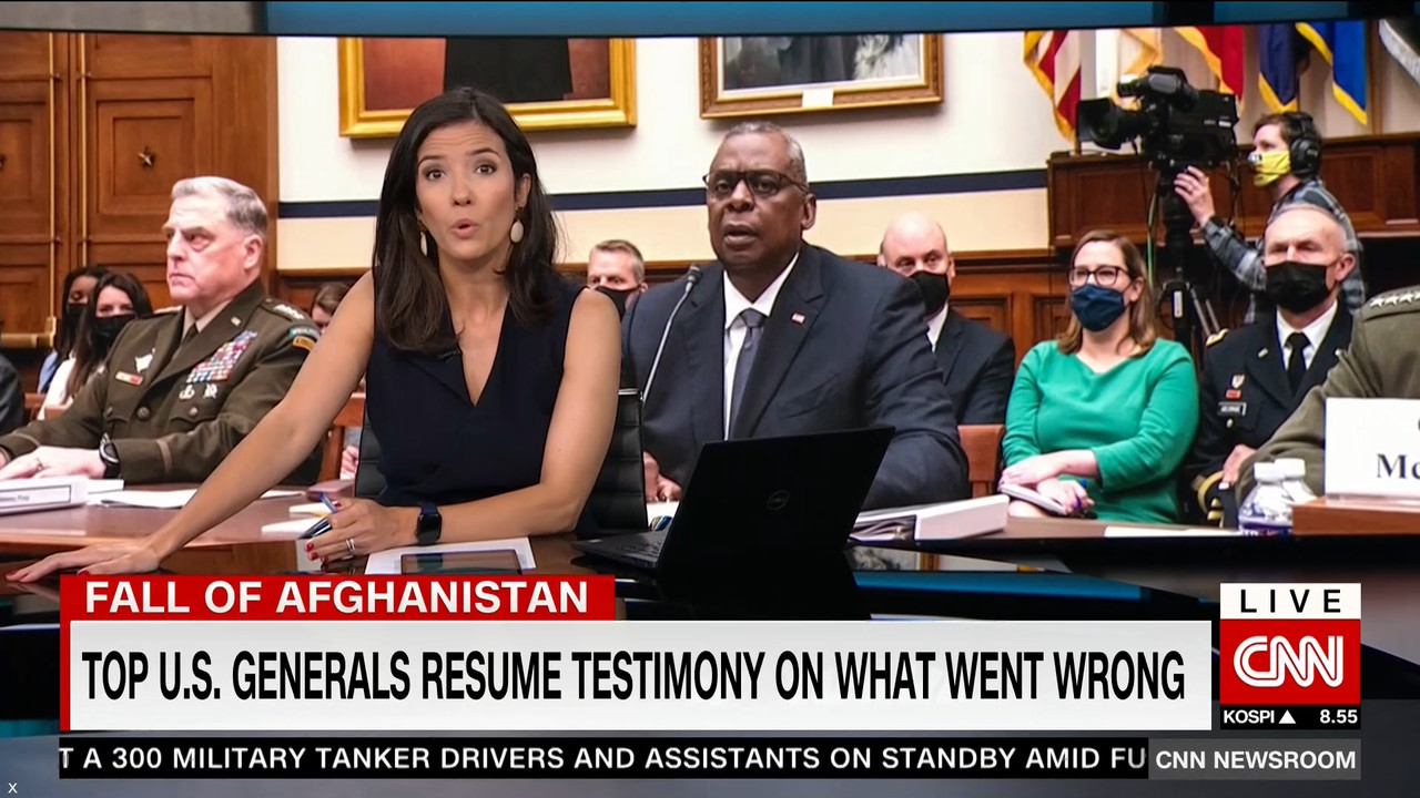 09 30 09 00 00 CNN Newsroom with Isa Soares Live from London, Is ts snapshot 00 12 12 640 ...