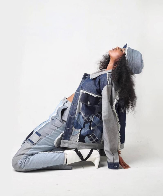 5 F319631 FE8 A 4 B99 9789 CFC9 CF550655 — Postimages