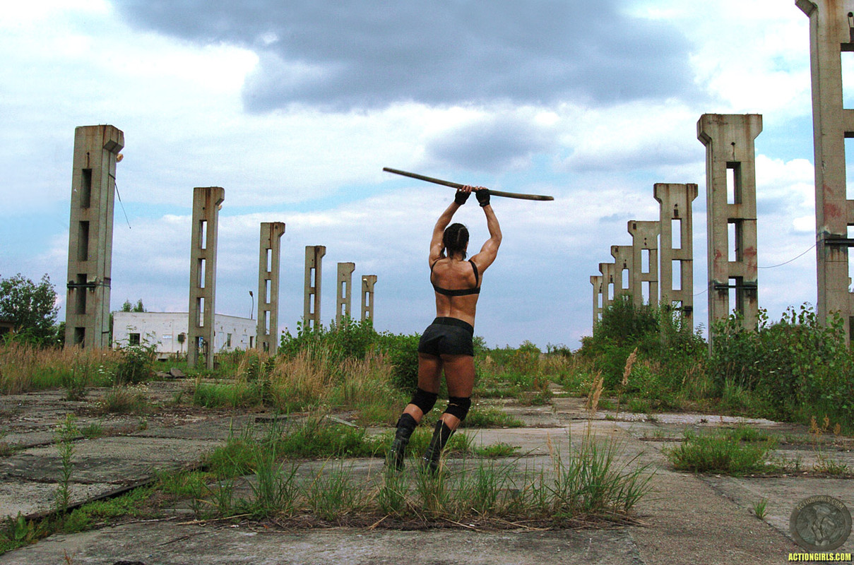 actiongirlslitadestroyer122 — Postimages