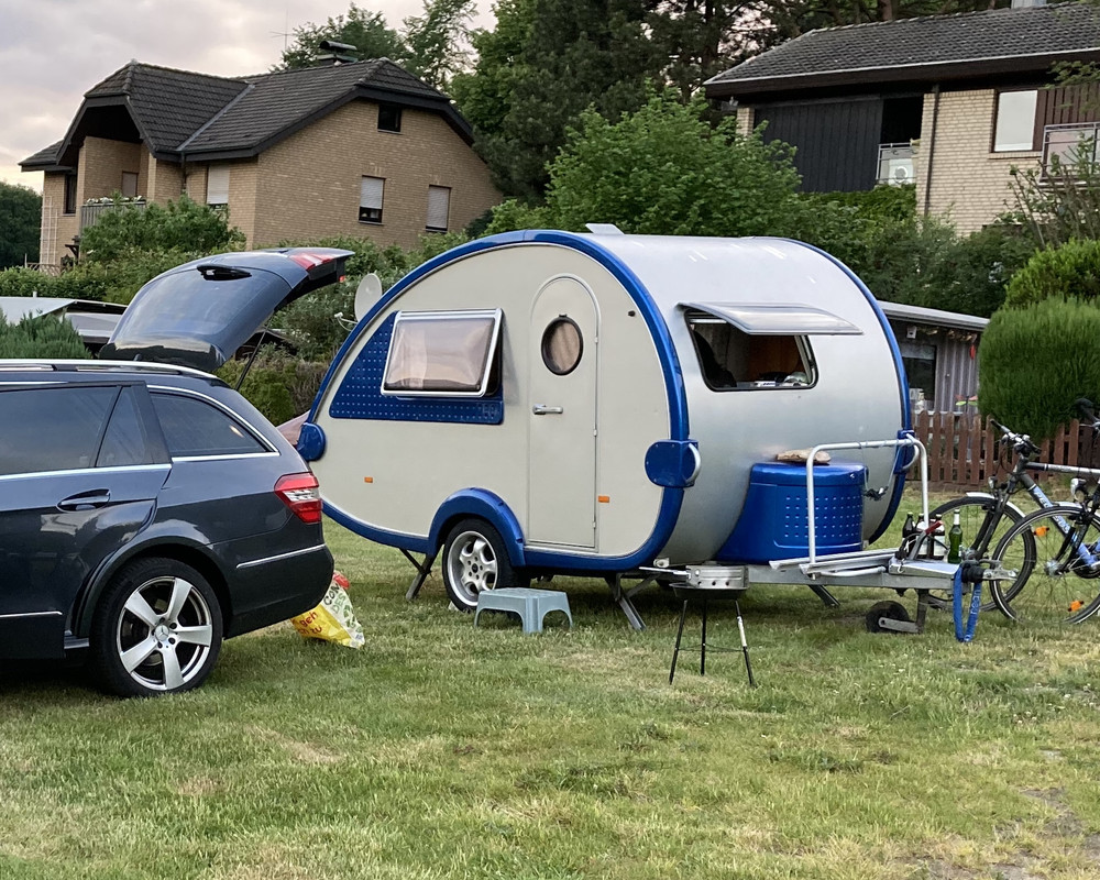 24100477 A302 4 B0 A 9 F9 A FB60052 E0 FC7 — Postimages