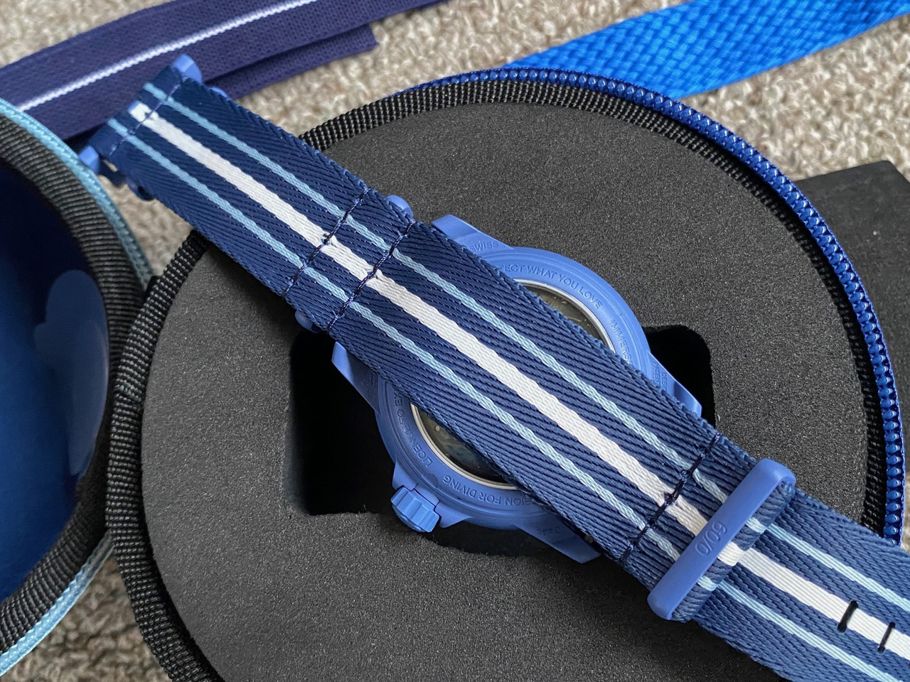 FS: Blancpain X Swatch - ATLANTIC OCEAN | WatchUSeek Watch Forums