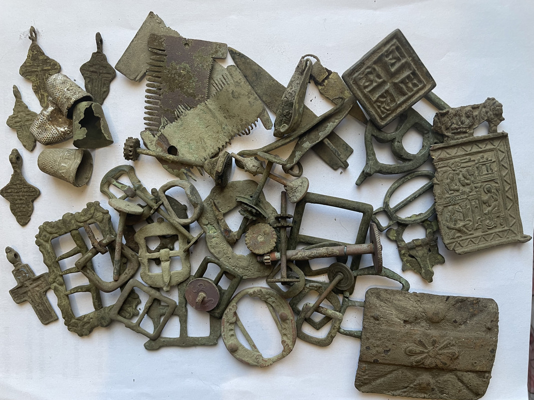 EDF3 E7 C6 030 D 4 F1 E A556 7 E0723163310 — Postimages