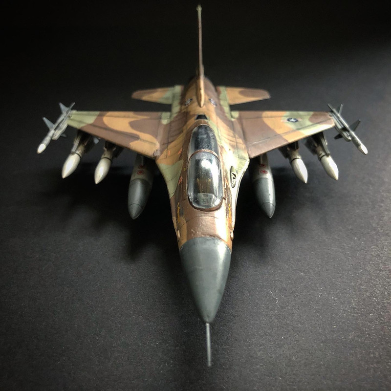 98 F6 DFE4 0356 4899 B492 53 CA173 C4 F76 — Postimages