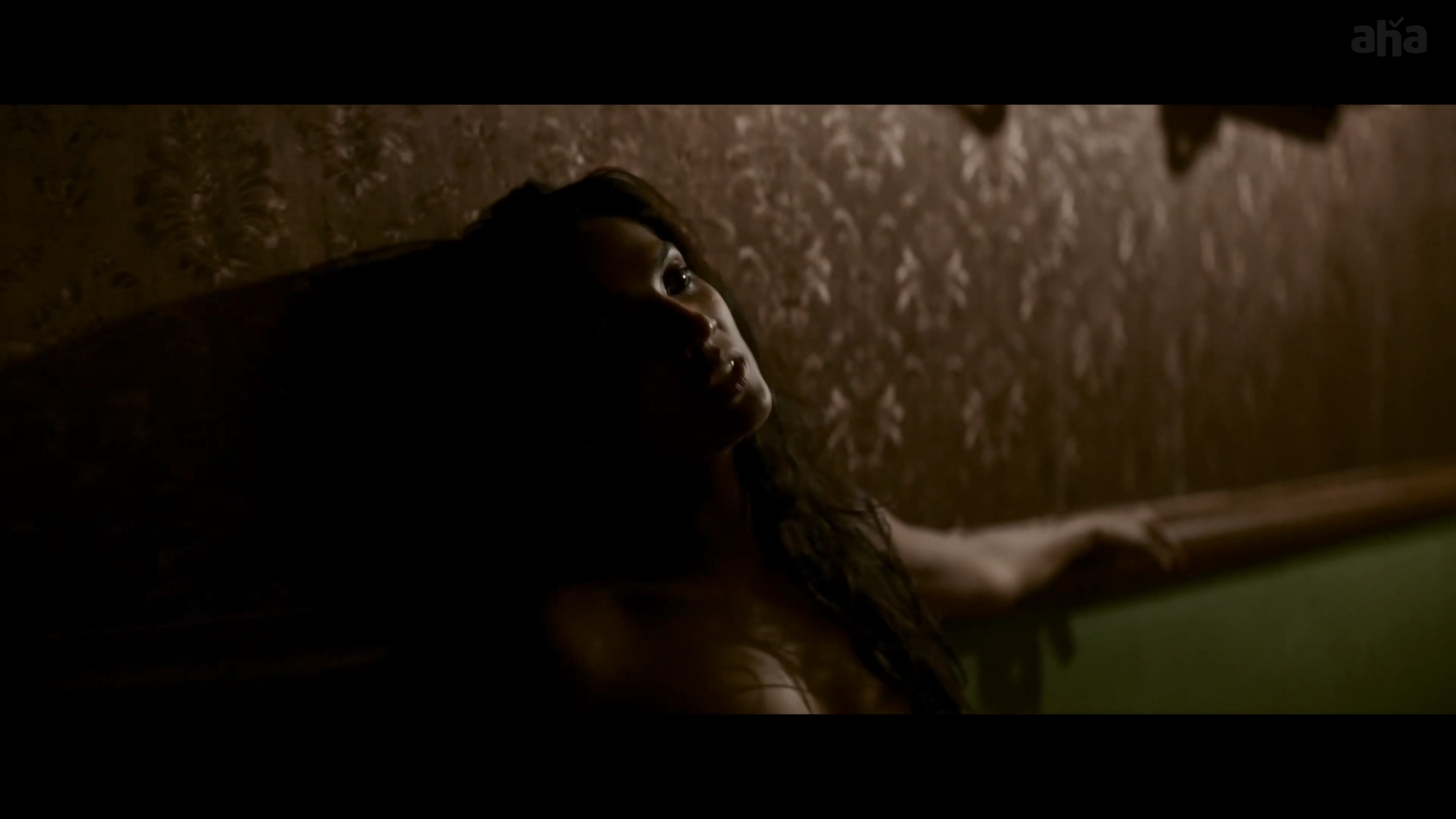 V (12) — Postimages