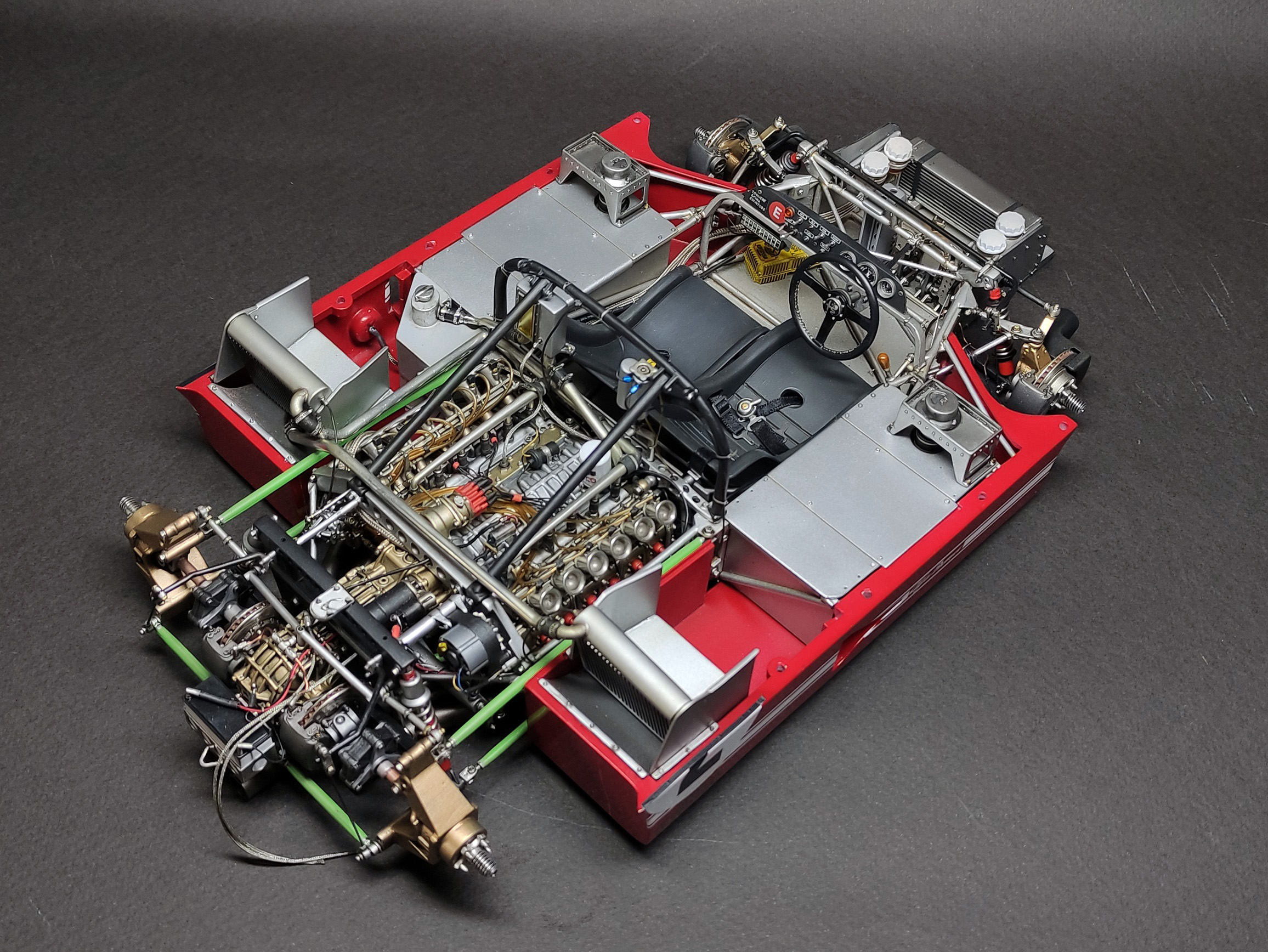 33 TT12 275 — Postimages