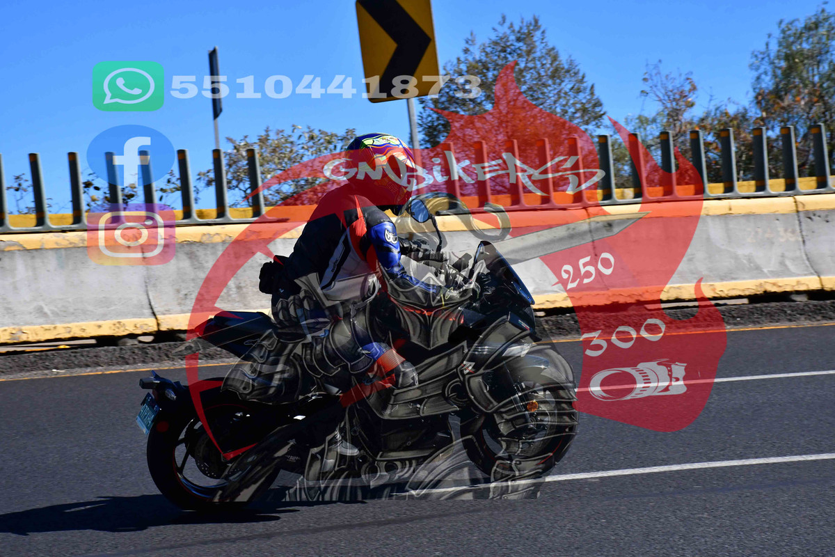 CH2 1013 — Postimages