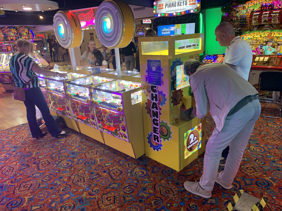 B7 BE69 DA F451 4249 9027 EBA79 AFE94 EB — Postimages