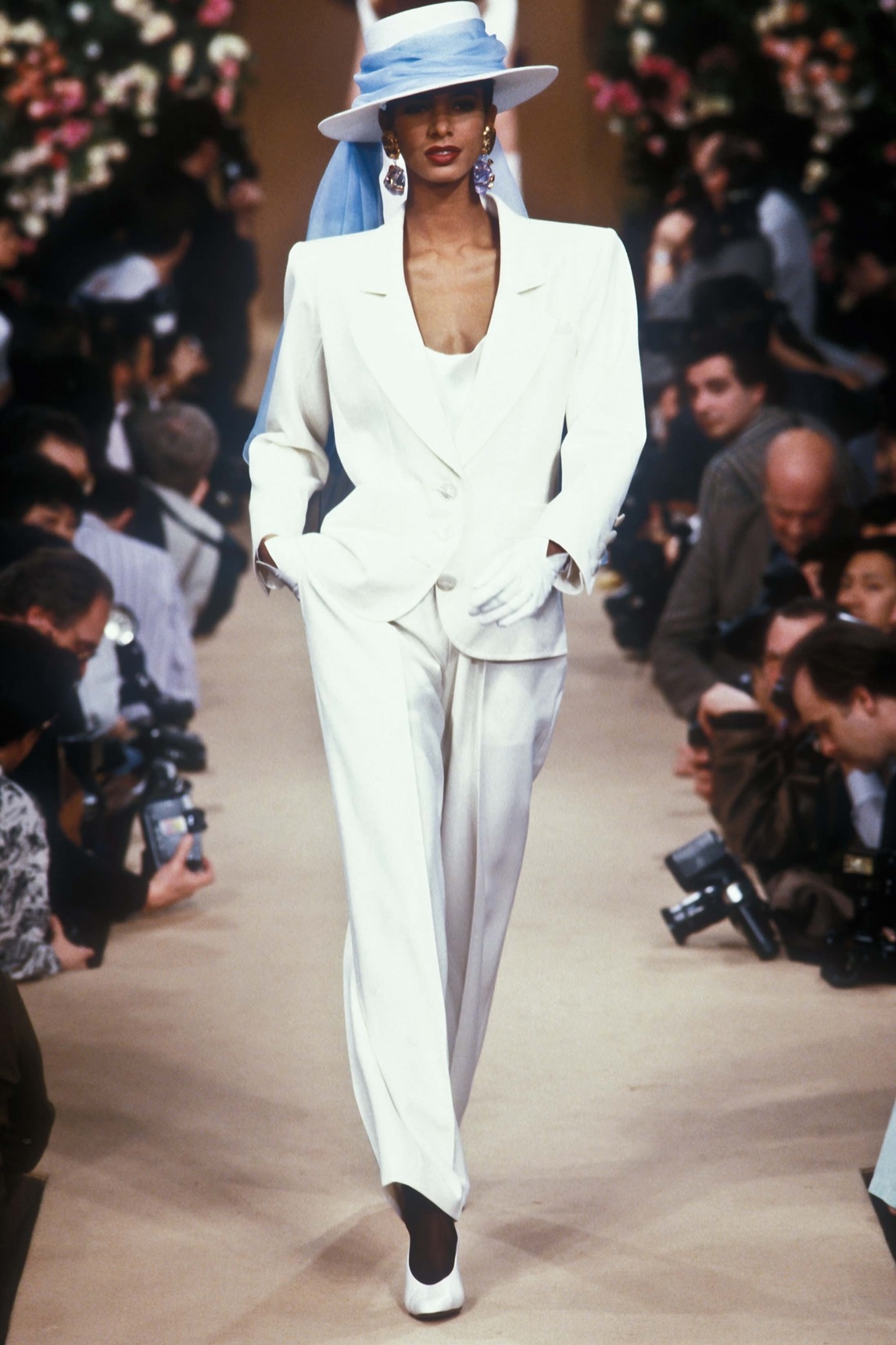 Fashion Classic: Yves Saint Laurent 1990 Spring/Summer Haute Couture ...