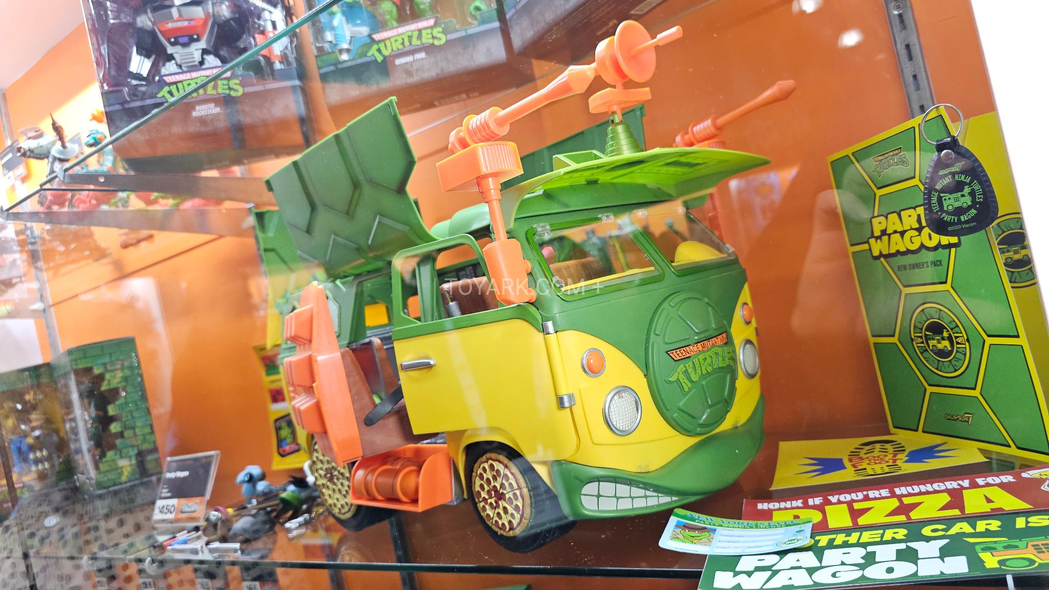 NYTF23 Super7 Cartoon Figures 086 — Postimages