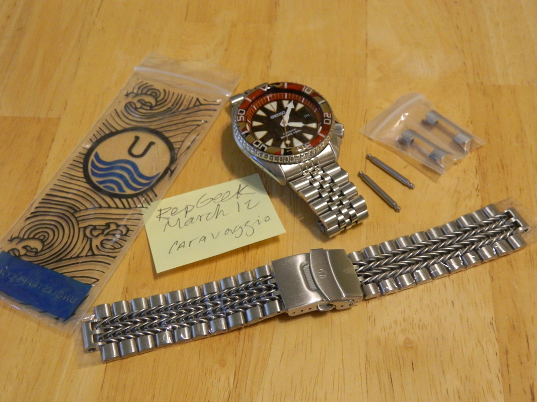 Only Two Made Seiko 7002-700A Red Monster Dragon Mod Automatic Diver ...