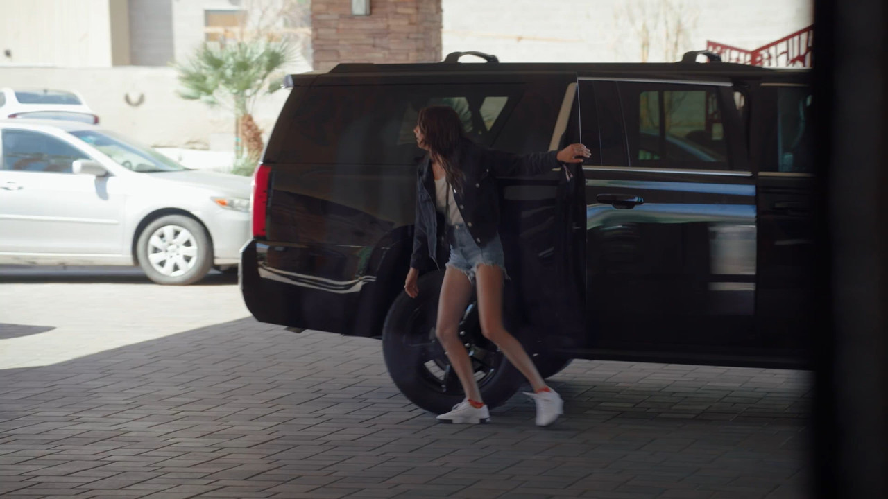 Planet Sex with Cara Delevingne 20230130 23250010 ts snapshot 07 39 506 — Postimages