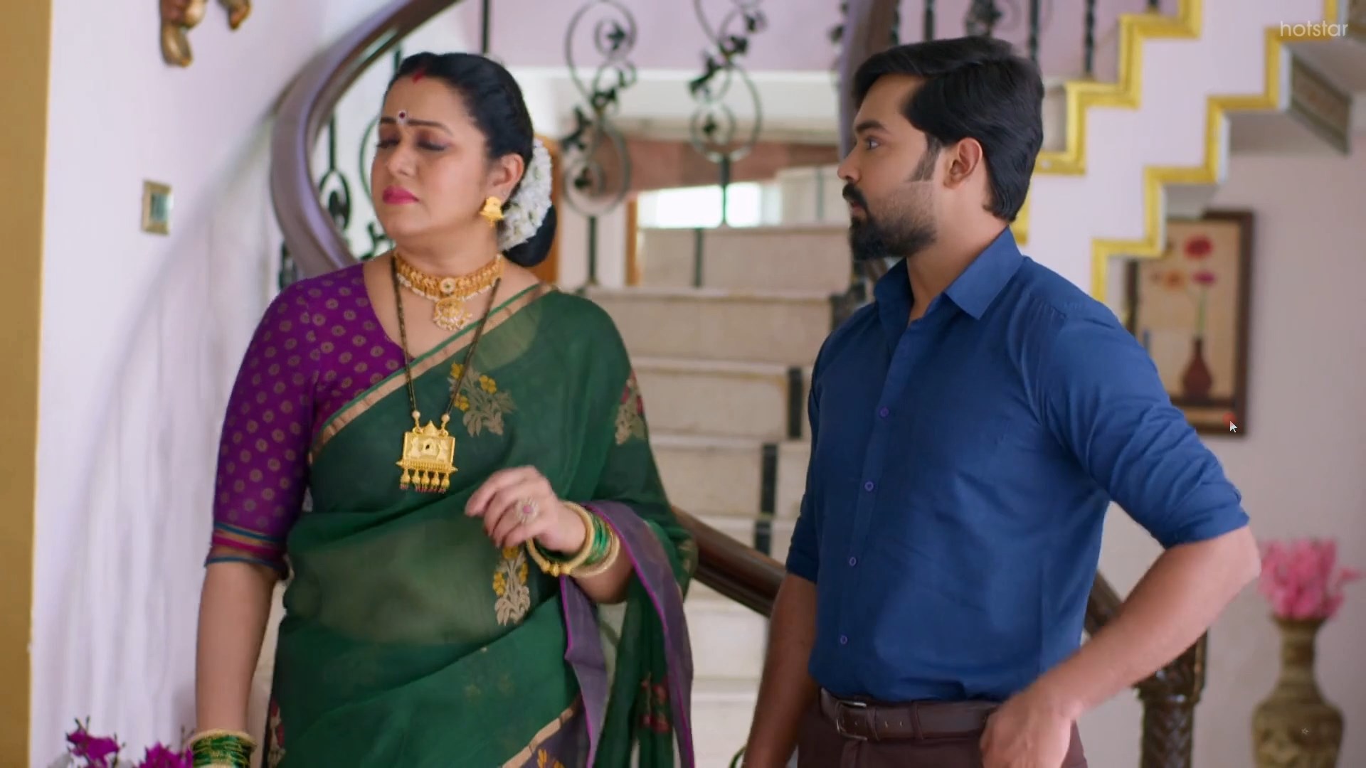 Rajshri Nair First Time Rare Navel Show mkv snapshot 00 28 770 — Postimages