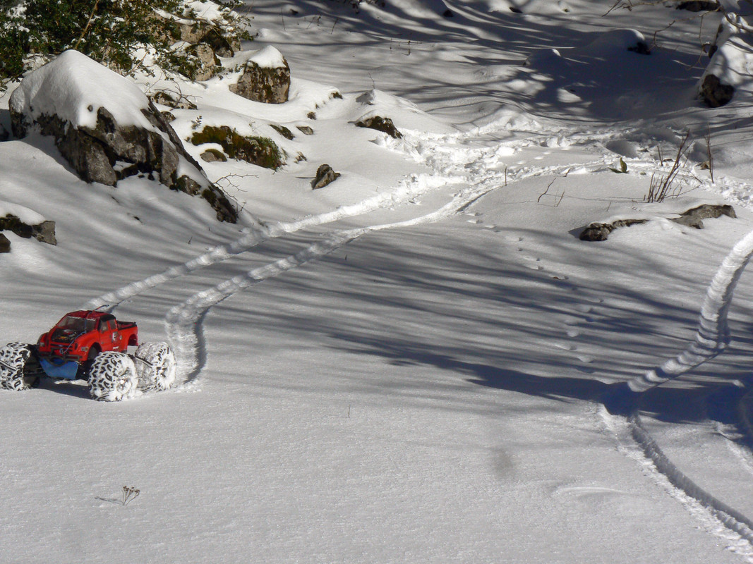 FCBK 204 024 — Postimages