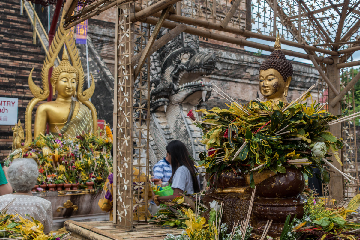 Thailand: tastes and temples of Chiang Mai, day 1 – Roam with Juliet