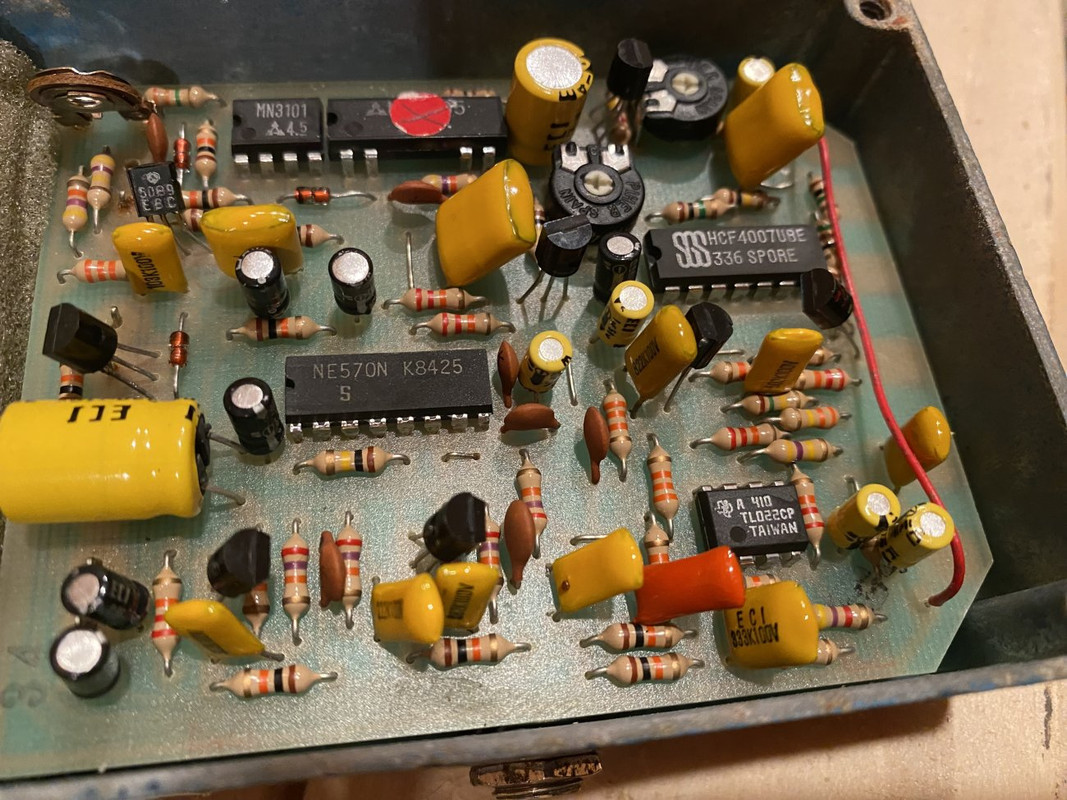 early fx90 1984 pcb 3 M3 and 470k — Postimages