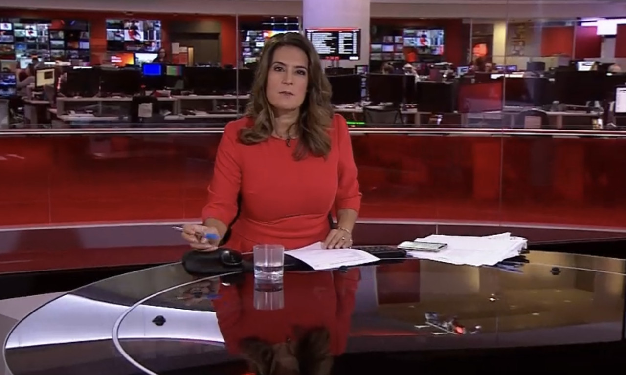 280 F46 EE 4195 4 DF8 8344 5 D41 AFFDF5 BD — Postimages