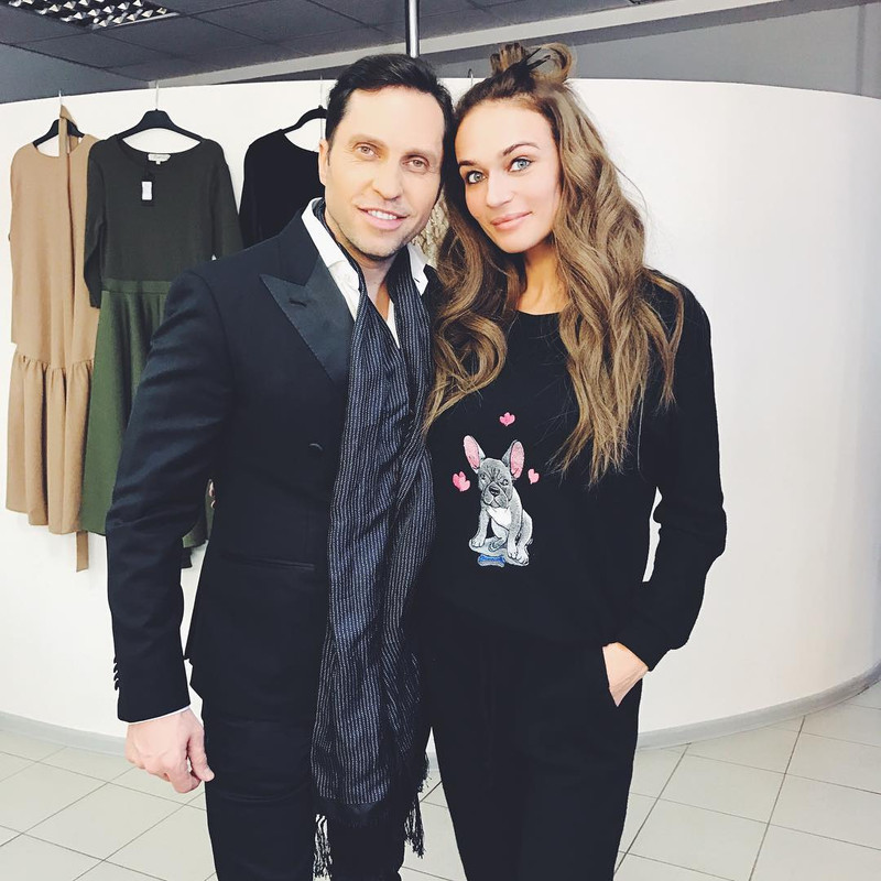 v m Ib0e YFxc — Postimages