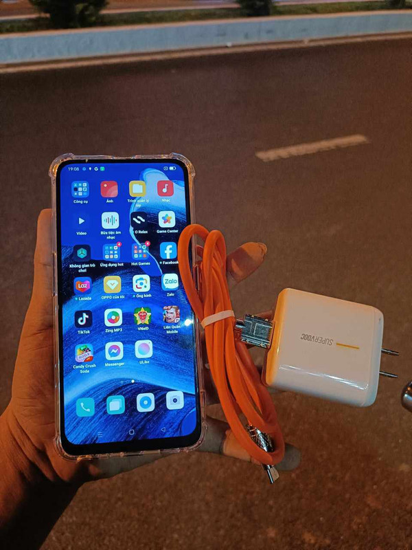 4 (3) — Postimages