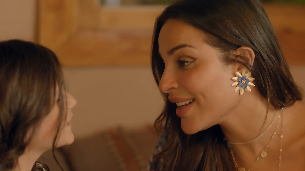 صالون زهرة S01 E13 mp4 snapshot 04 13 311 — Postimages