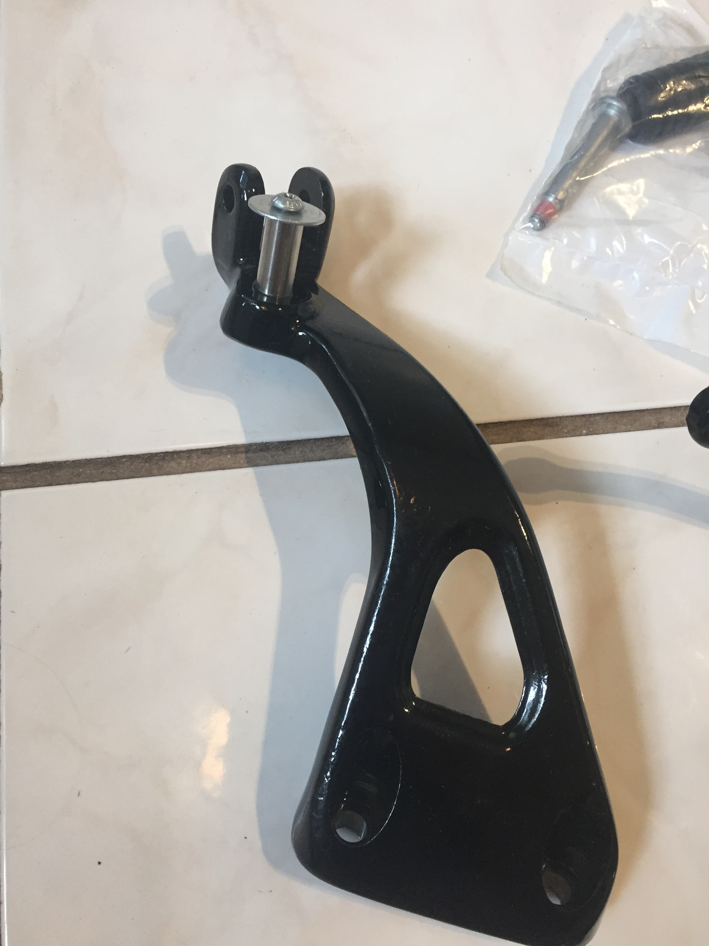 57 E32849 9264 4 EBB 84 D1 61 B9 EE349 B07 — Postimages