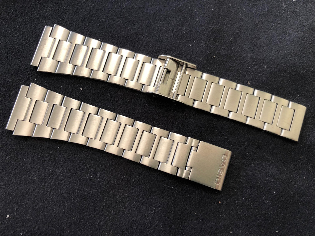 FS: Casio A158 SS metal bracelet, 18mm lug | WatchUSeek Watch Forums