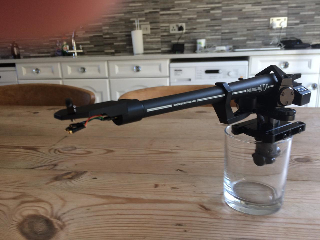 FS: SME IV Black special with removable head shell