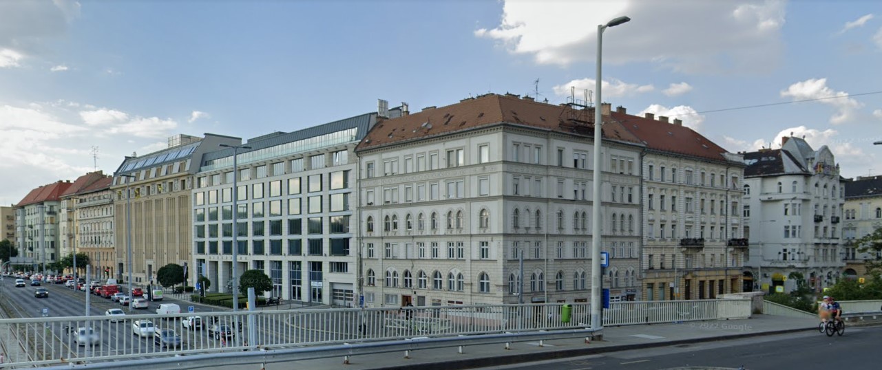 Közraktár u — Postimages