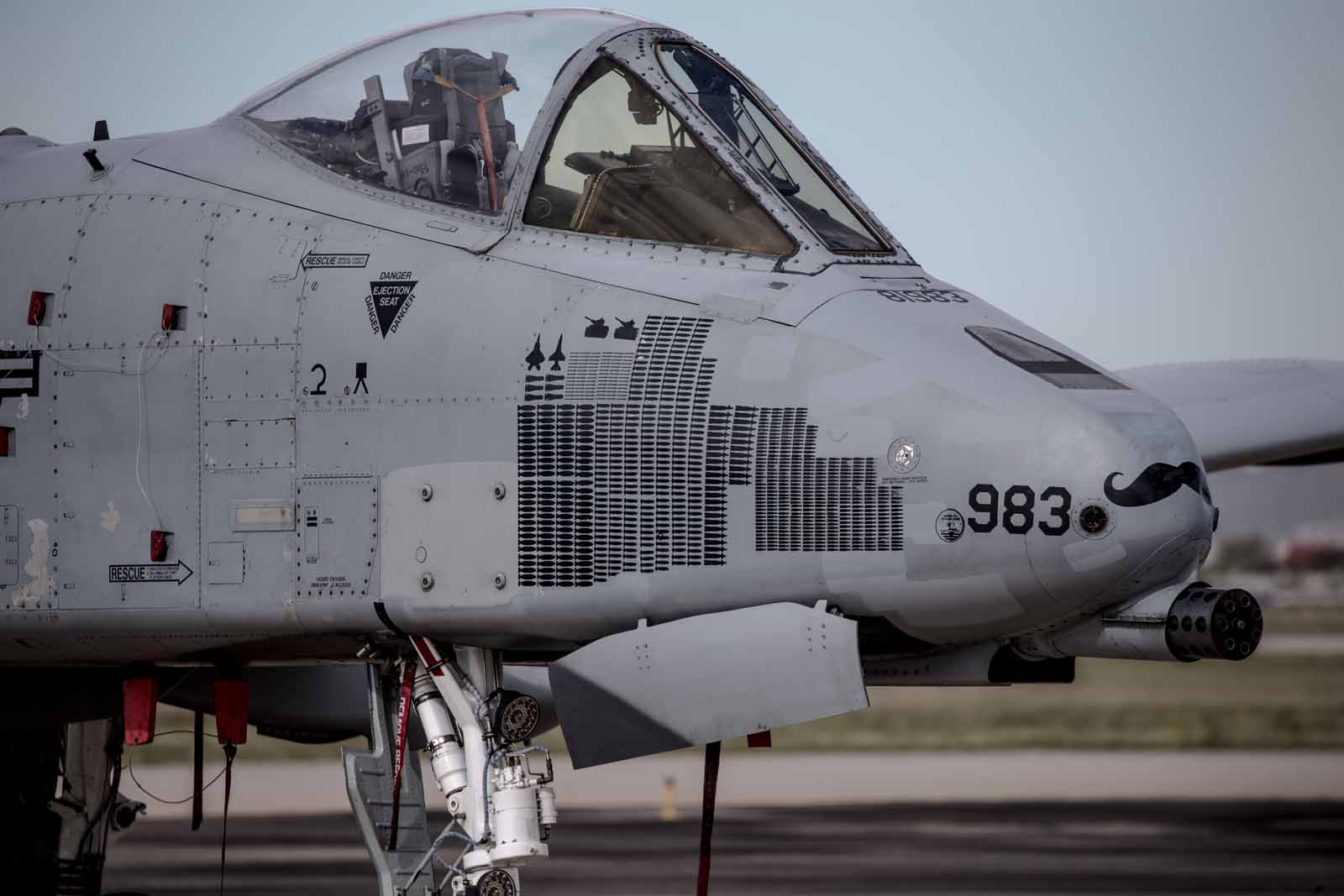A 10 USAF 1 nose art — Postimages