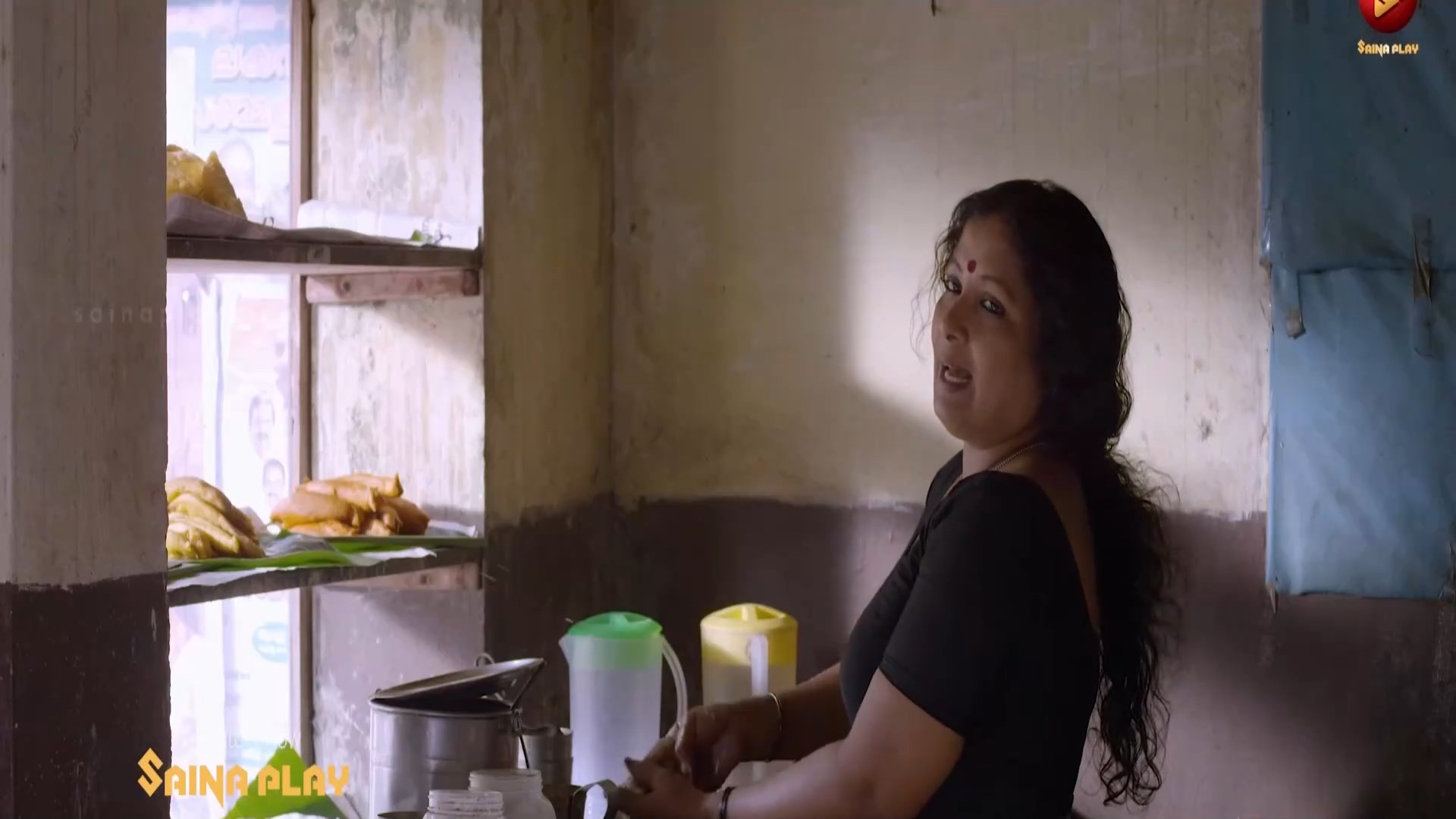 Gipsa beegam and other aunties hot navel scene from pachamanga mkv ...