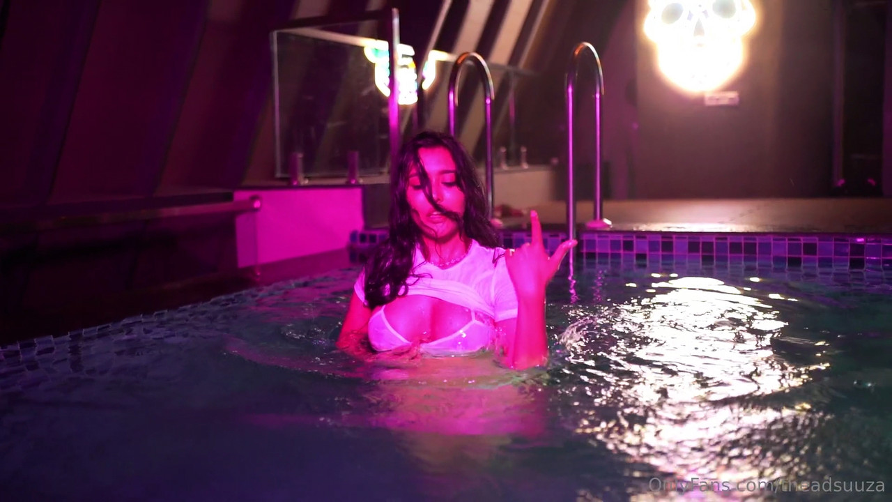 vf Pool Nuu 210000 — Postimages