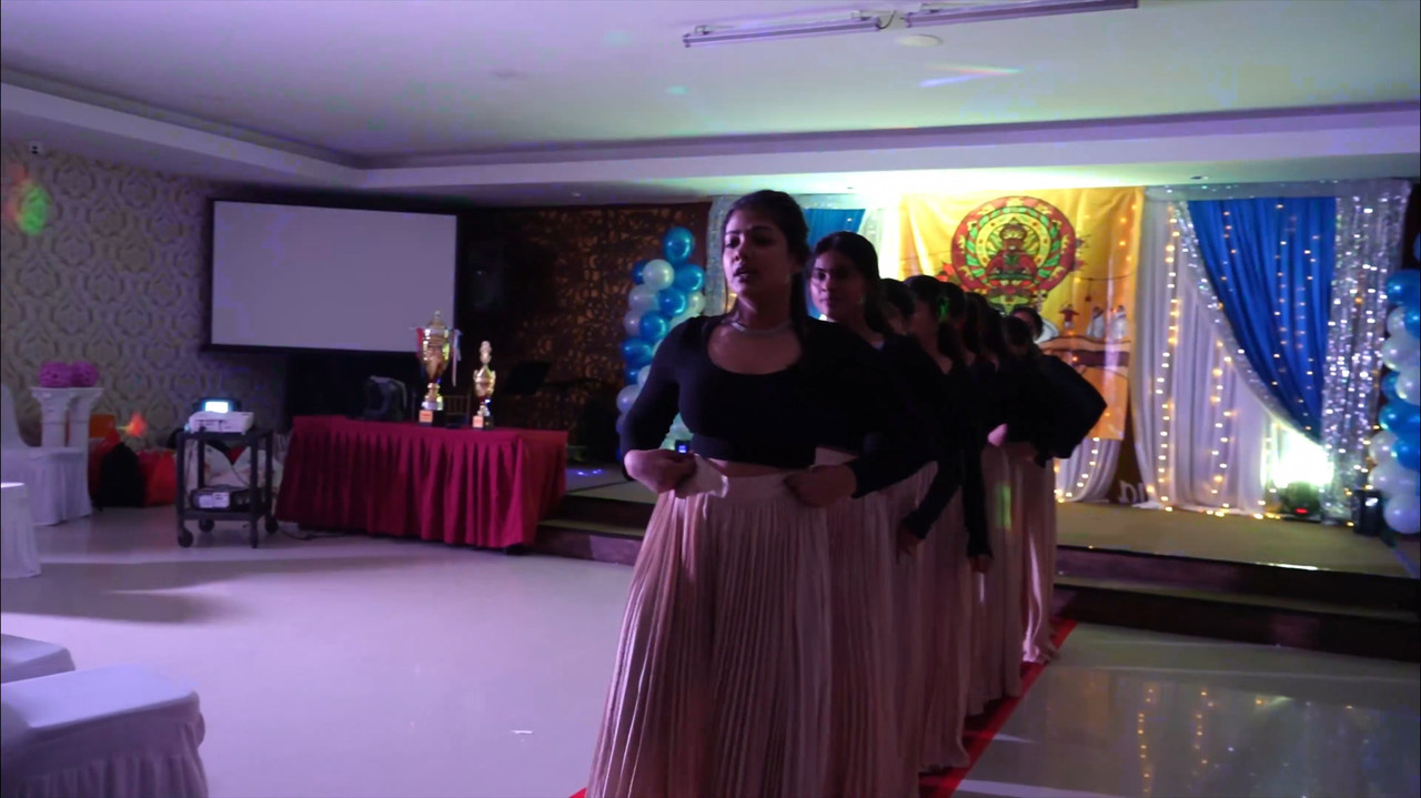 Busty Malayali Girl Bouncing Big Tits A Deep Cleavage And Navel In Black Costumes Mp4 Snapshot